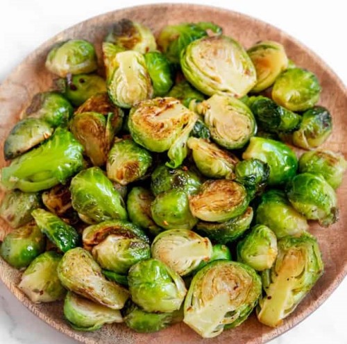 Cols de Brussel·les estofades amb cansalada, pernil i fredolics ...